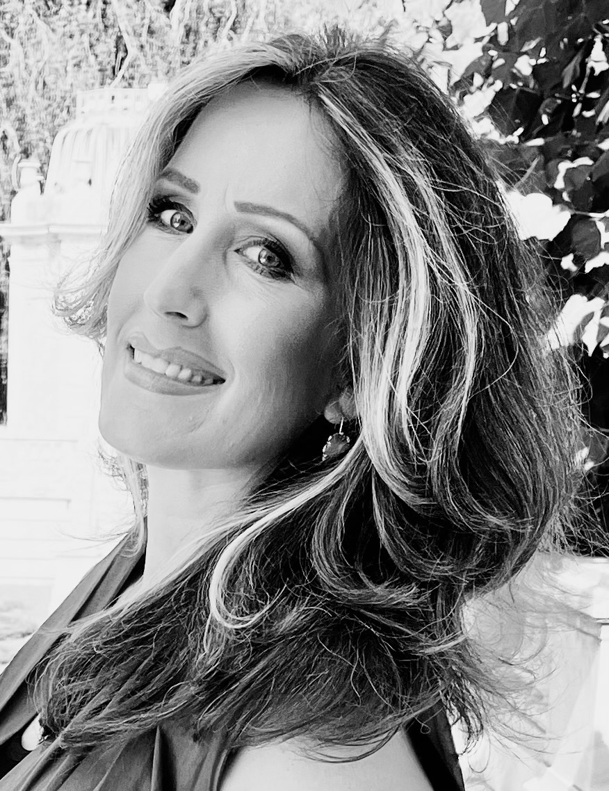 Q & A with author Raina C. Smith – Ocean State Stories